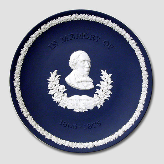 Wedgwood Plates with relief motifs in Jasperware